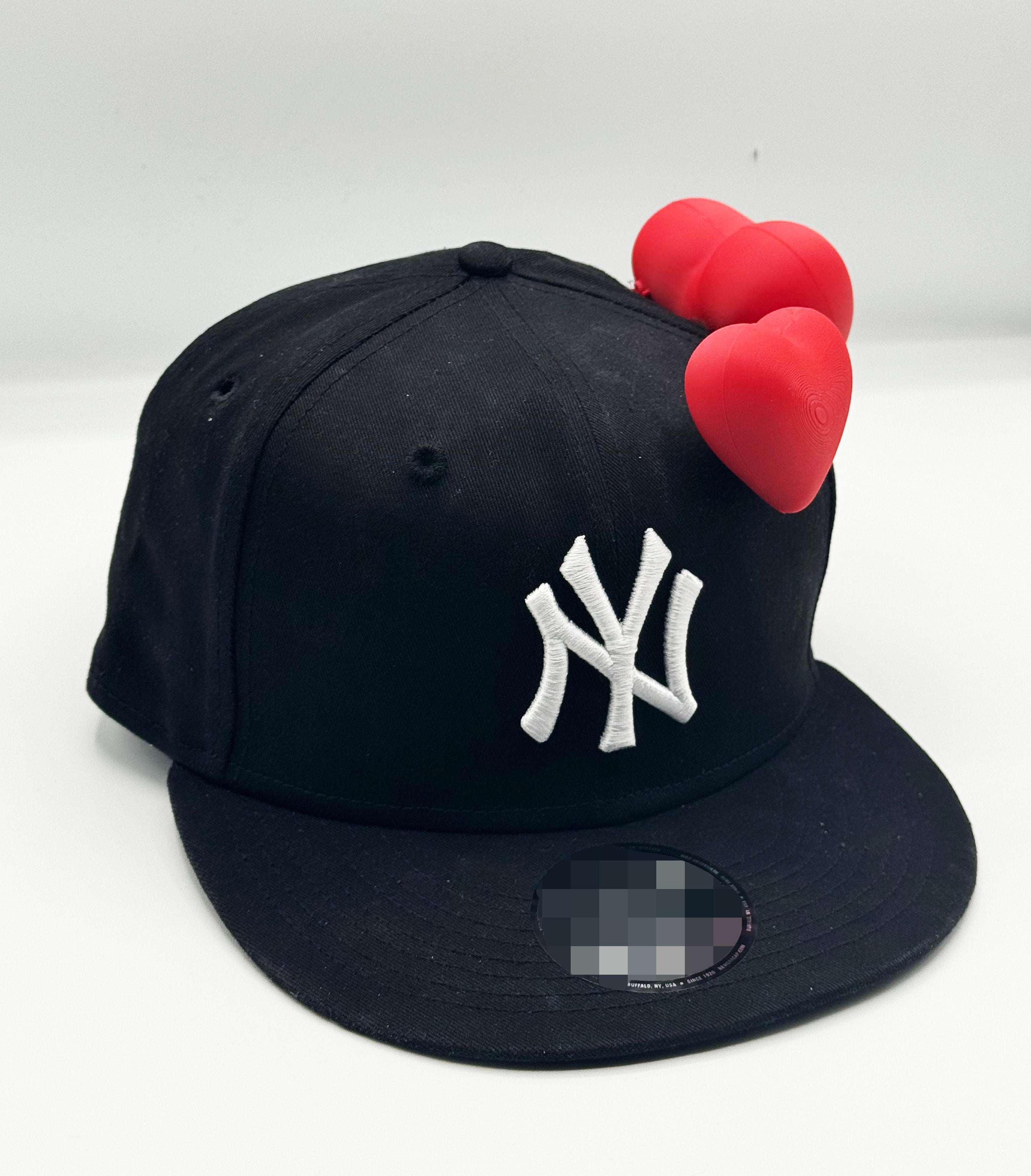 CAP PINS / HEART – COWBOY HATS