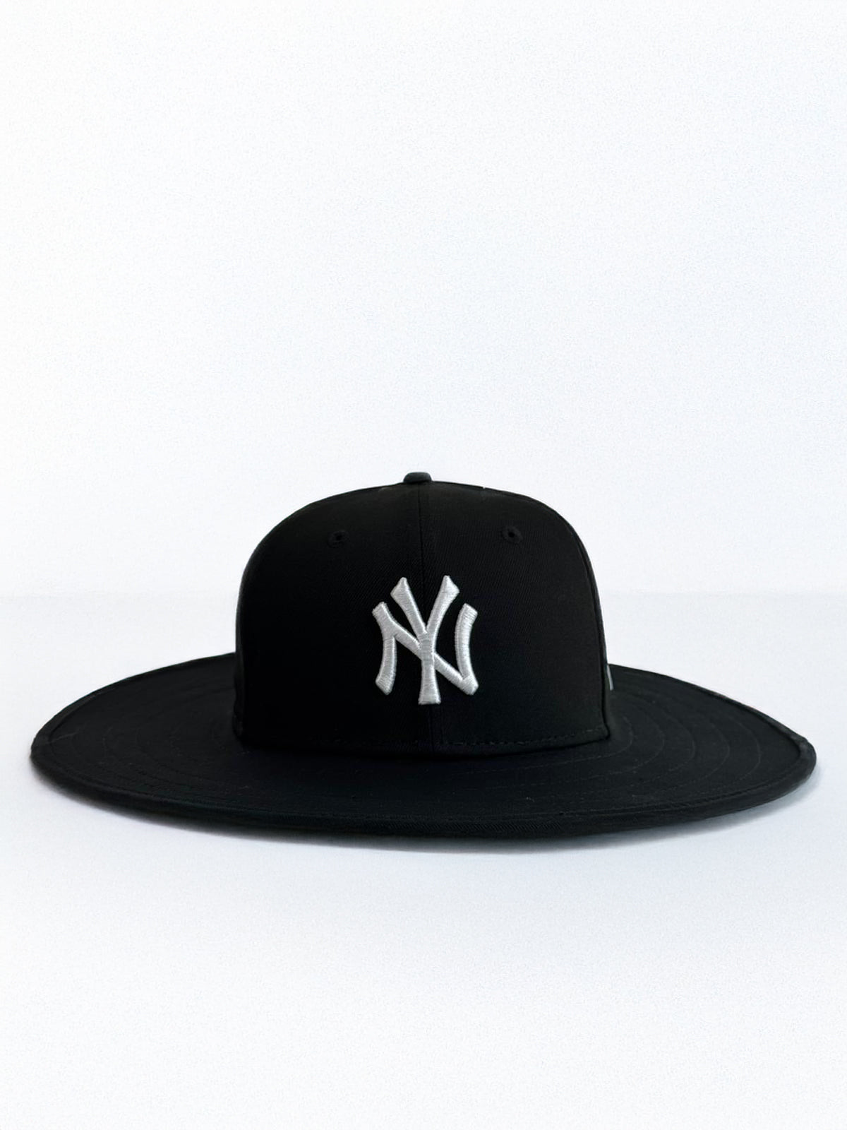 Custom Fitted 360 / Black / NY – COWBOY HATS